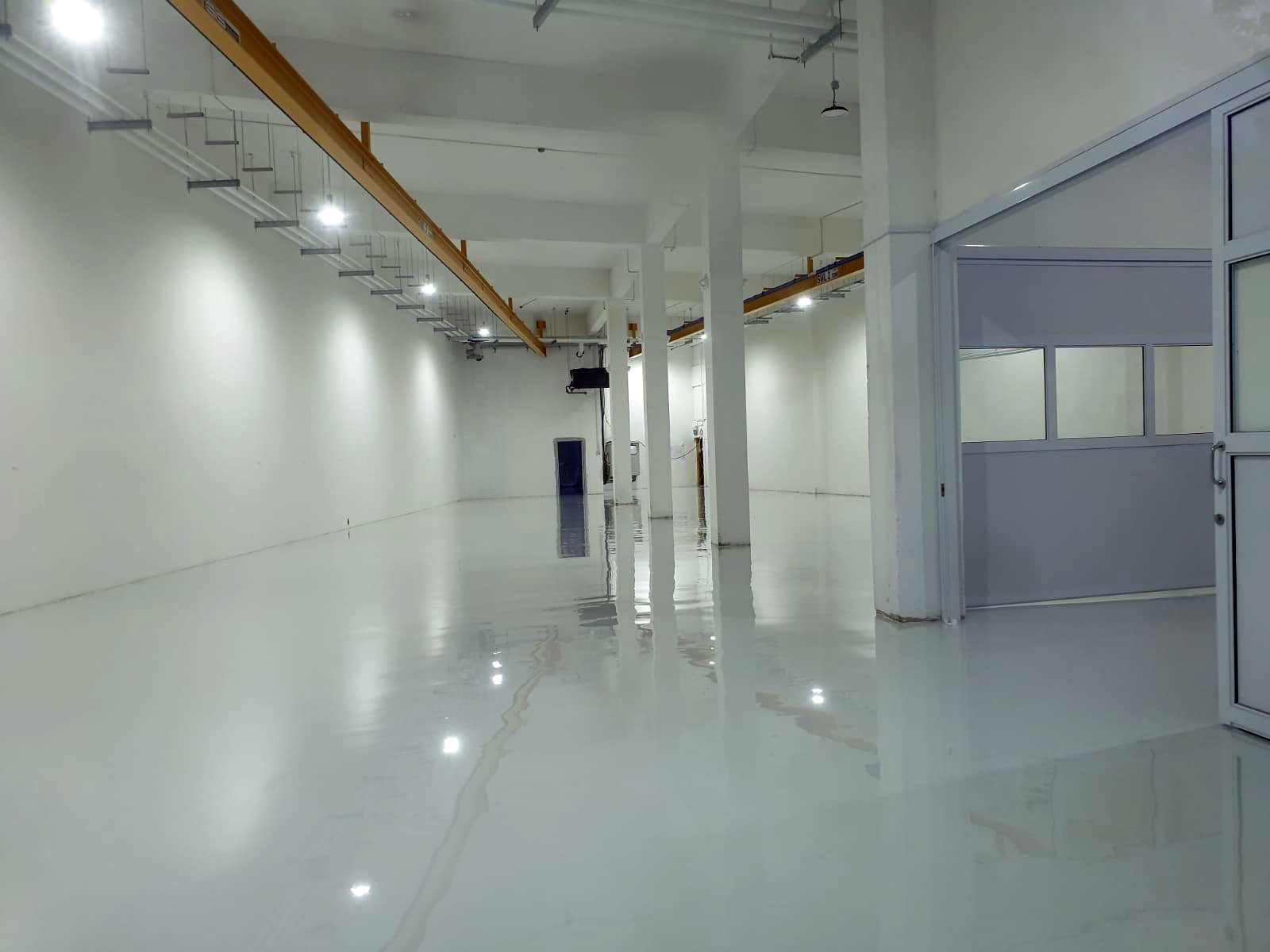 Welcome to Conplus! – Specialist in Flooring & Building Maintenance